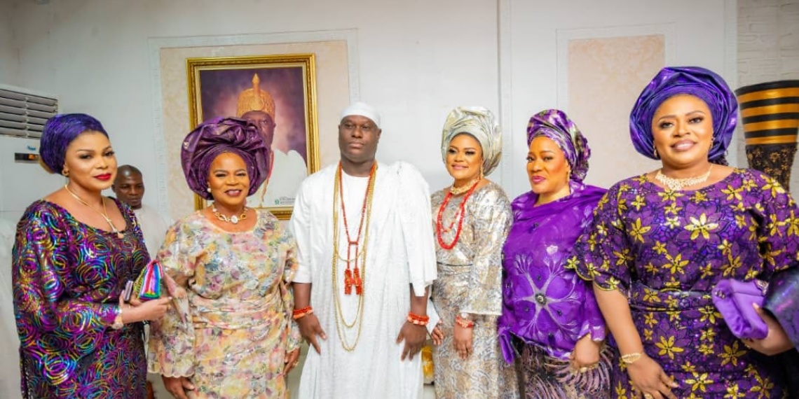 Introducing the new Queen of Ile-Ife, Olori Mariam Ogunwusi - Trendy Africa